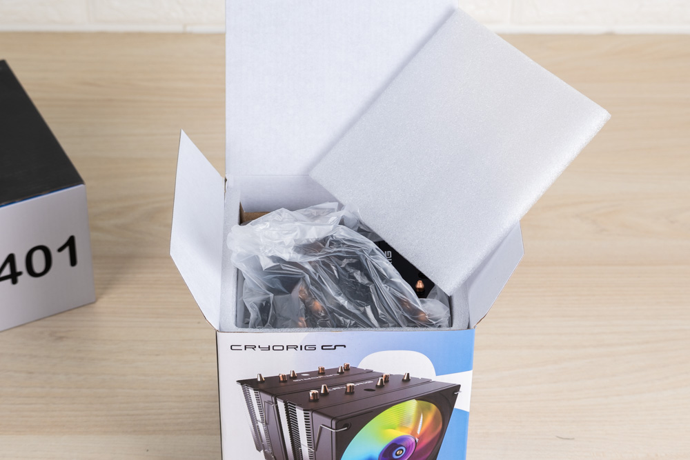 超值塔散！CRYORIG 快睿 CR601 CR401 塔式散熱器開箱評測 | XFastest News