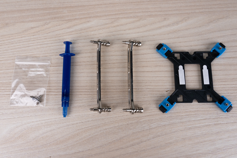 羽量級光害塔散！FSP 全漢 NE5 塔式散熱器開箱 | 單塔散熱器、ARGB 風扇 | XFastest News