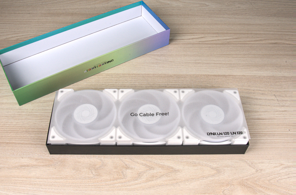 拼接風扇新選擇！ INWIN 迎廣 LYNX LN120 / 120P | Type-C接口快扣設計 | XFastest News