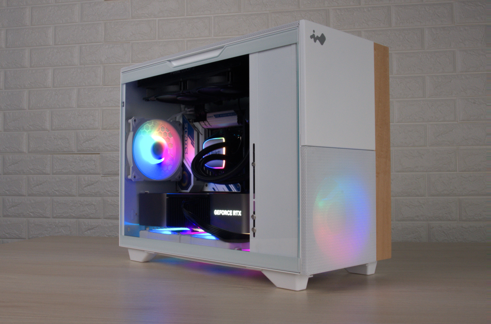 拼接風扇新選擇！ INWIN 迎廣 LYNX LN120 / 120P | Type-C接口快扣設計 | XFastest News