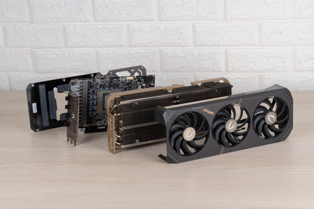 回歸矩形設計！ ZOTAC GAMING GeForce RTX 5080 SOLID / 5090 SOLID OC 顯示開箱評測 | 居家 ...