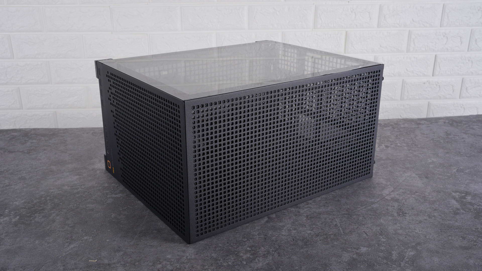 JONSBO 喬思伯 D32 PRO 經典再進化的M-ATX電腦機殼體驗分享-JONSBO,喬思伯,D32 PRO,機殼,M-ATX