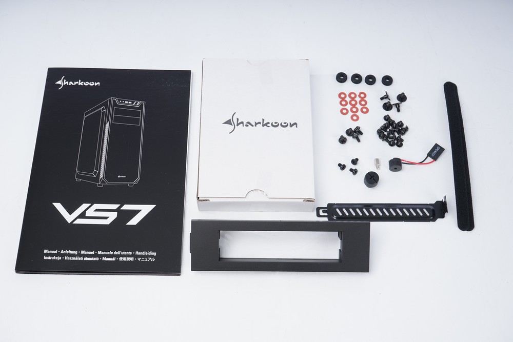 Sharkoon VS7防禦者機殼開箱/擴充支援良好平價再附3組風扇[XF] | XFastest News