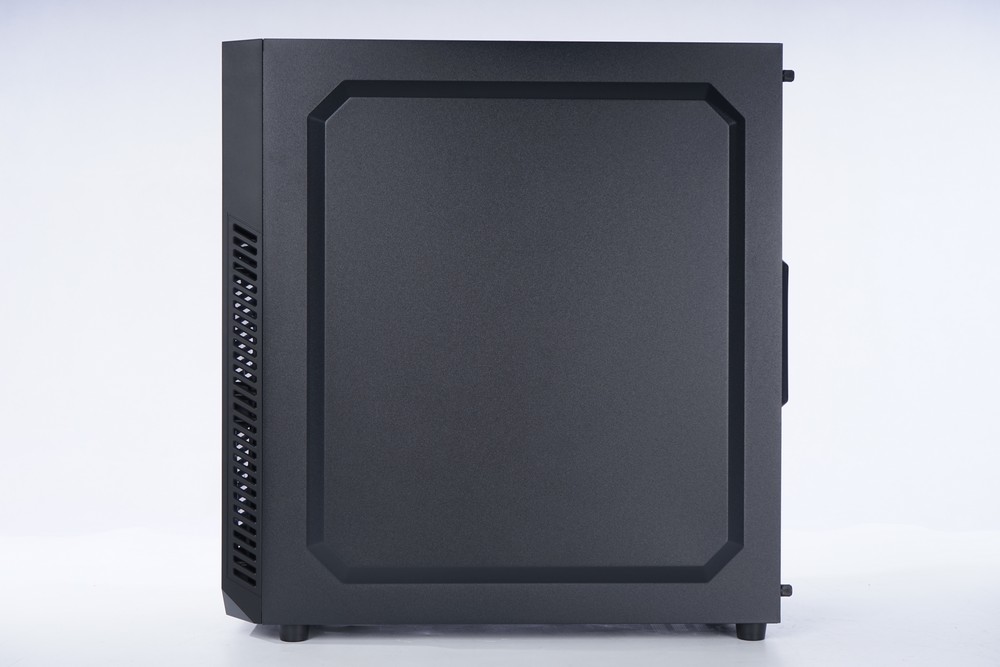 Sharkoon VS7防禦者機殼開箱/擴充支援良好平價再附3組風扇[XF] | XFastest News